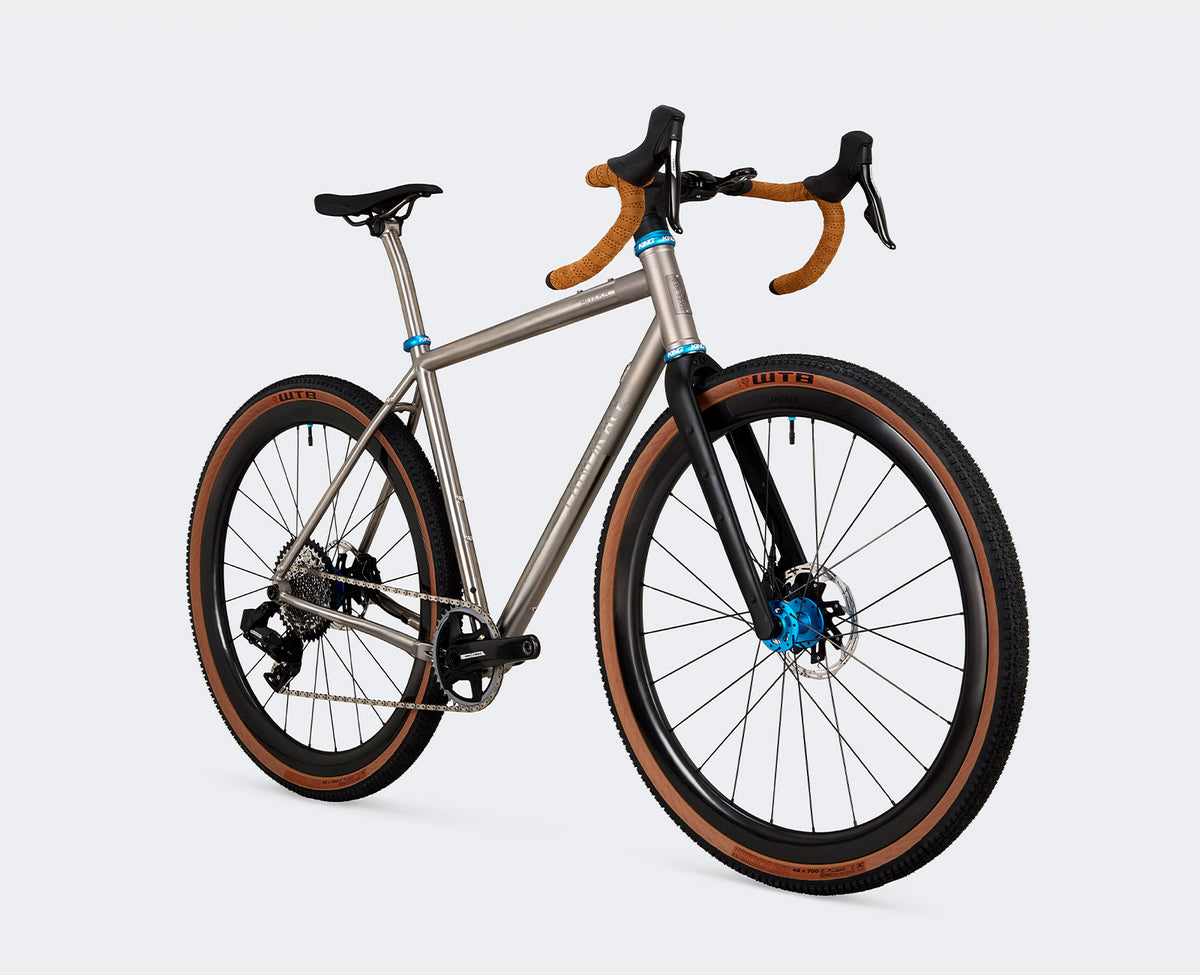 LANDRACE Boxer - Enve - Chris King Special